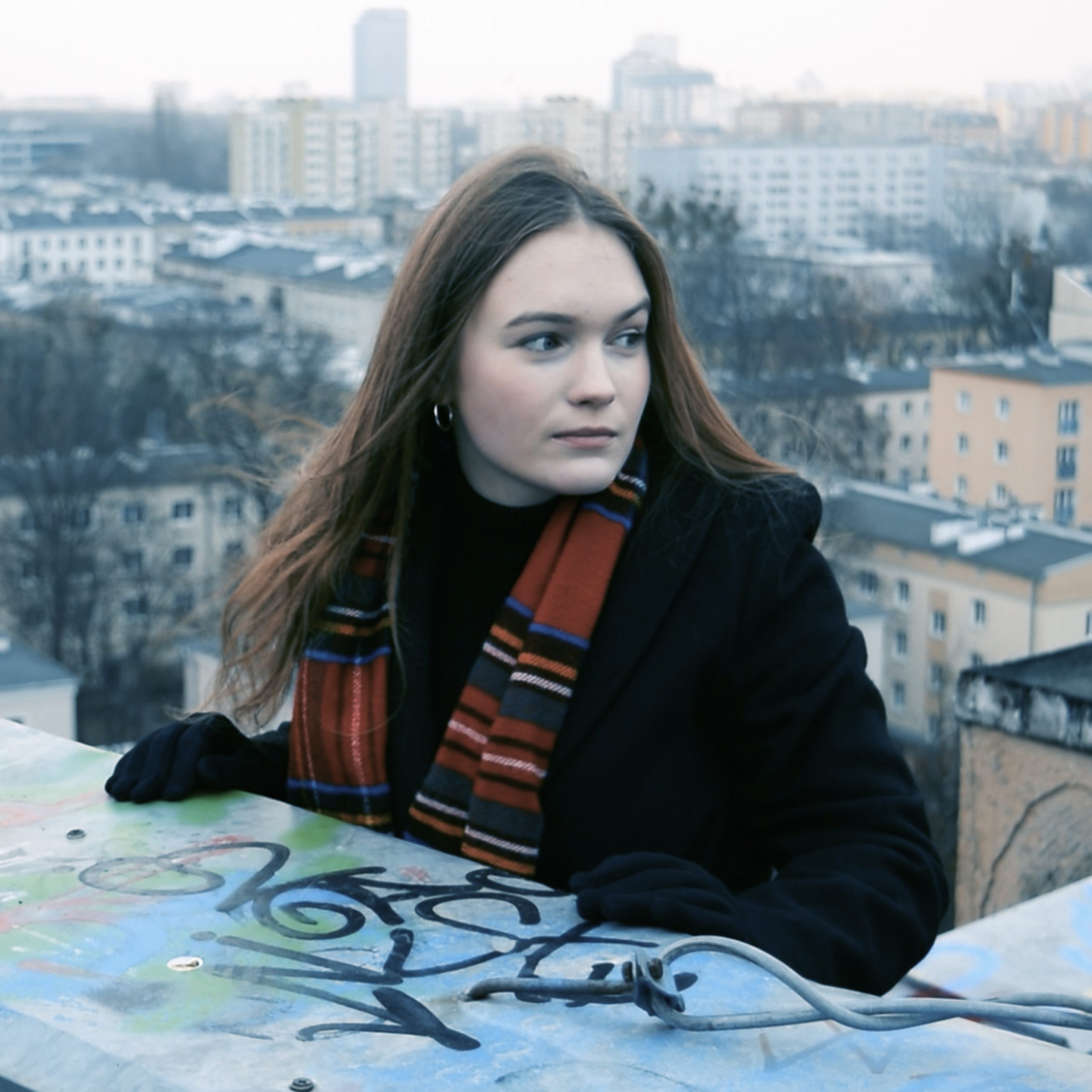 Debiutancki singiel Marii Kossak - Myśli niepotrzebne - RADIO PRAGA